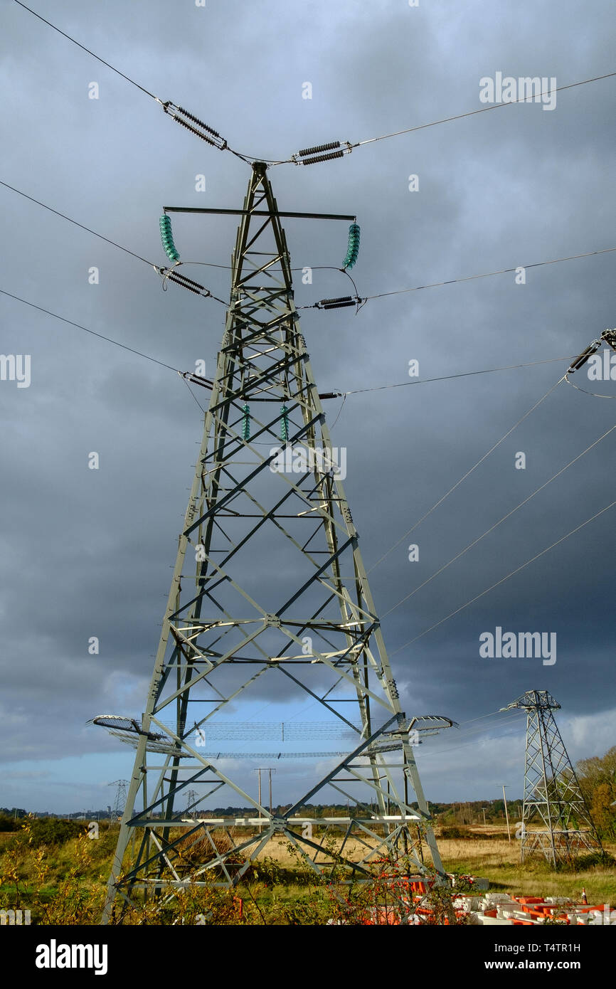 Transmission line pylons hi-res stock photography and images - Alamy