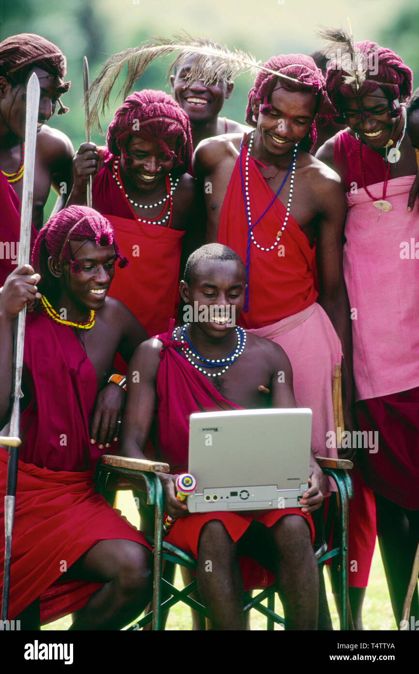 Kichwa tribe hi-res stock photography and images - Alamy