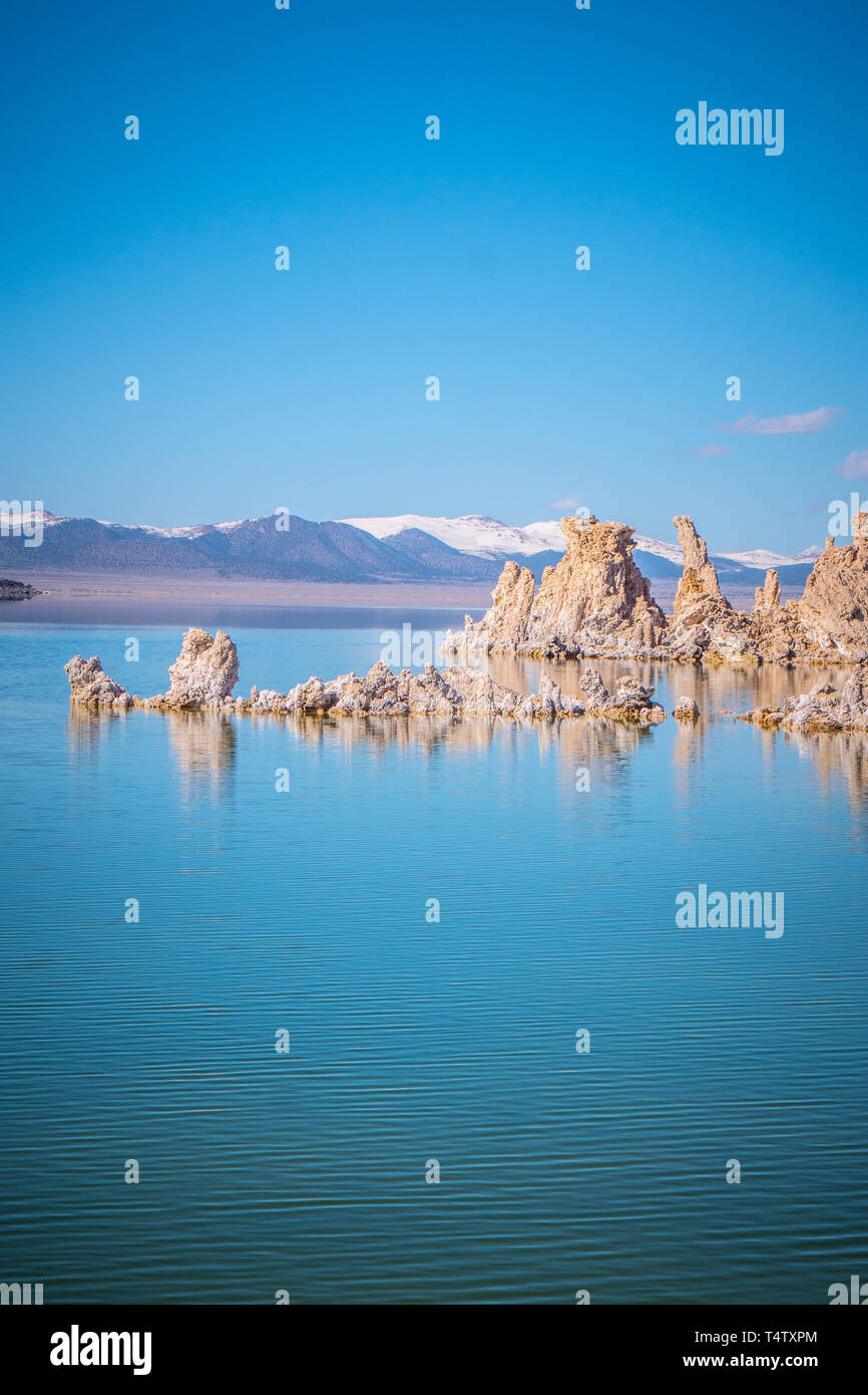 Tufa towers columns of limestone at Mono Lake Stock Photo - Alamy