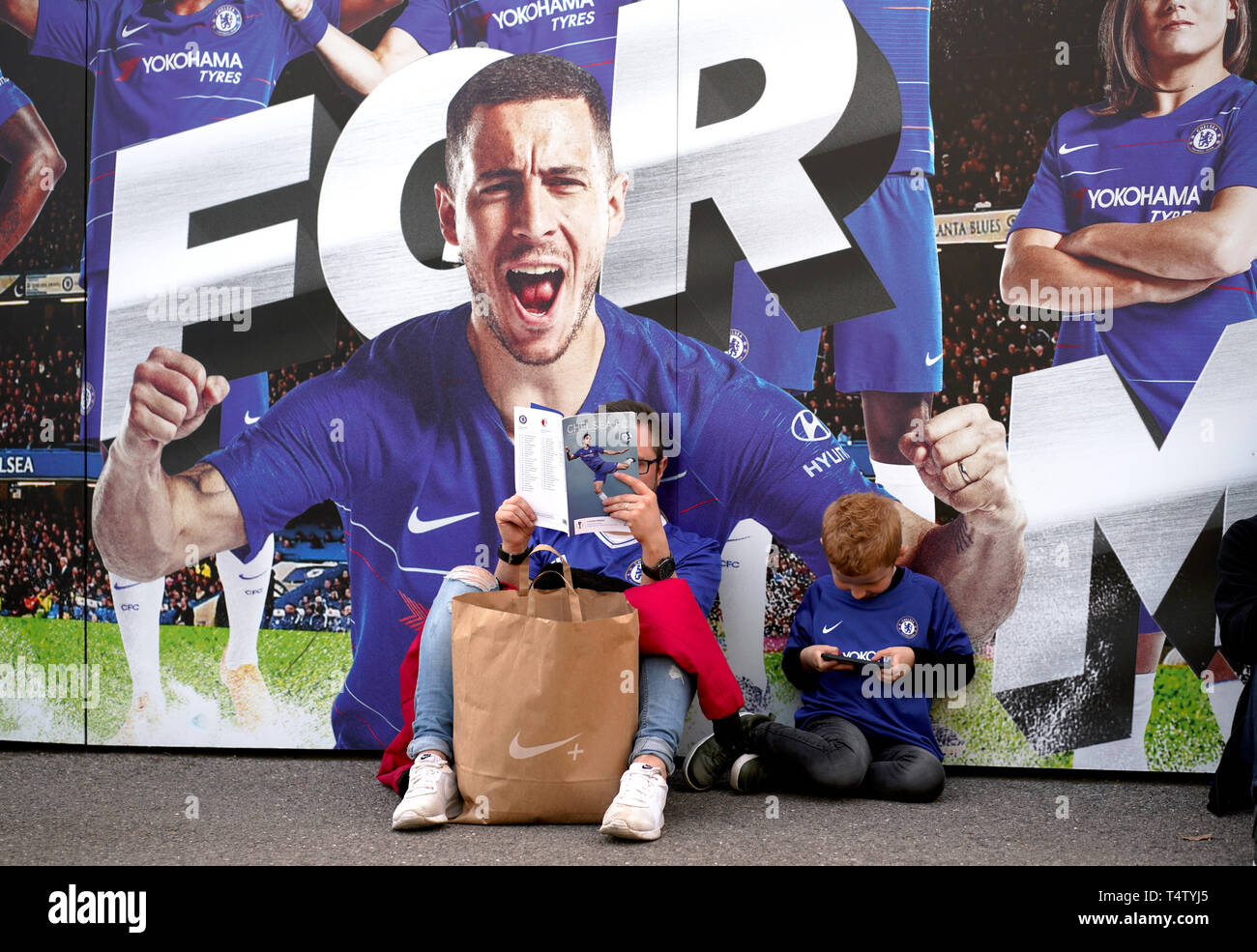Chelsea programme hi-res stock photography and images - Alamy