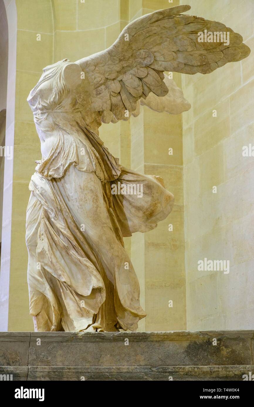 Victoria de samotracia hi-res stock photography and images - Alamy