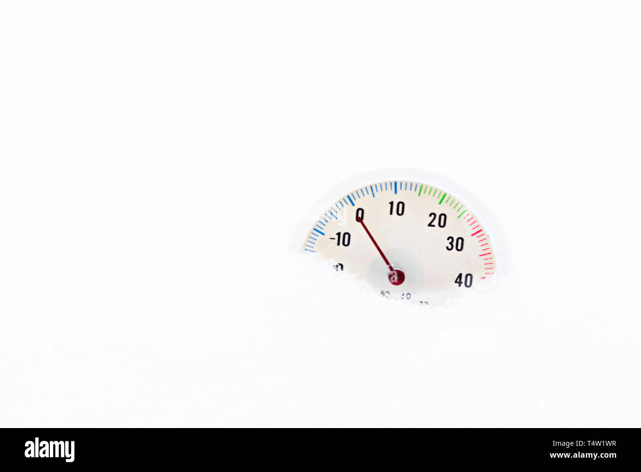Snow on outdoor thermometer Cut Out Stock Images & Pictures - Alamy