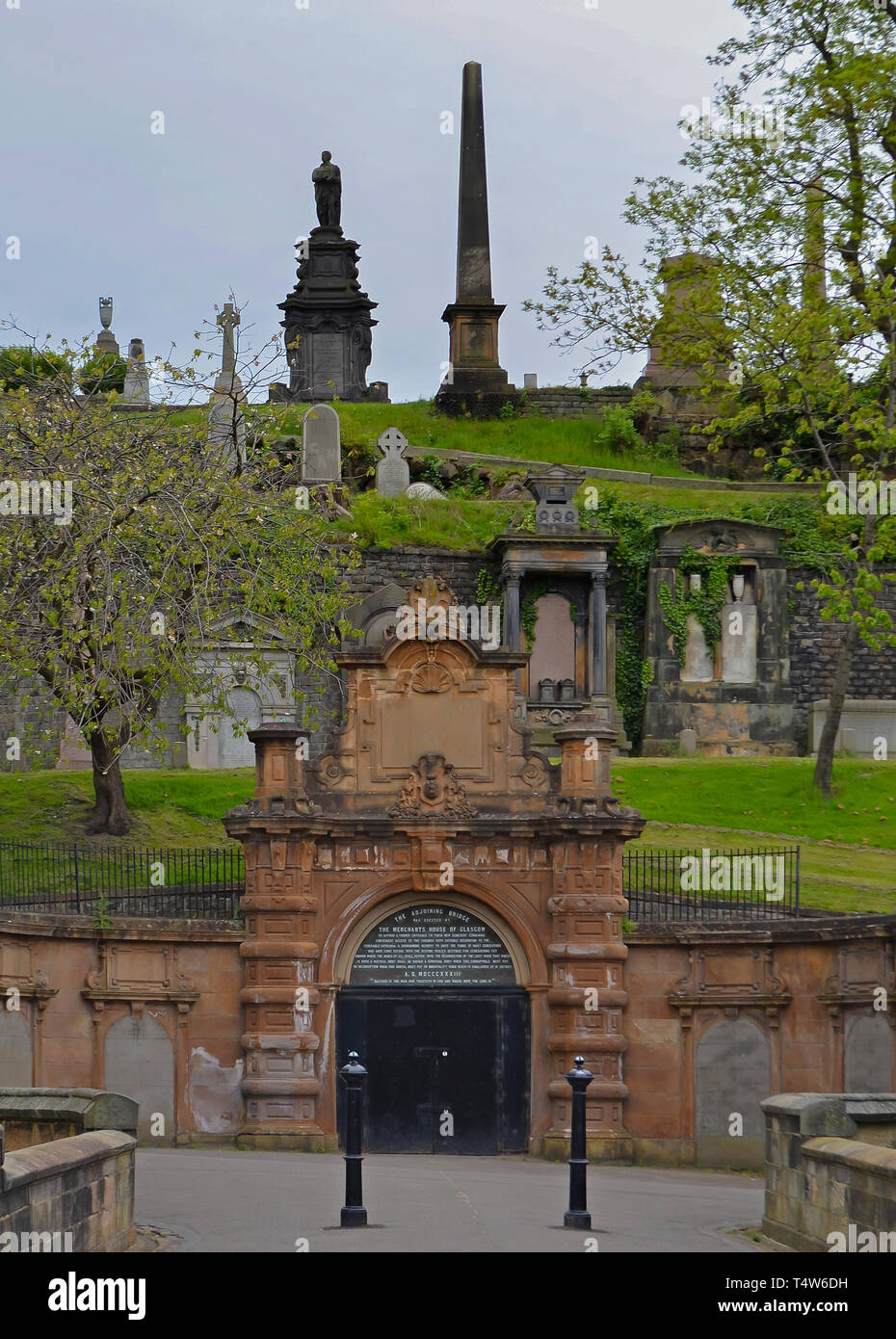 The view entering Glasgow Necropolis, Scotland Stock Photo - Alamy