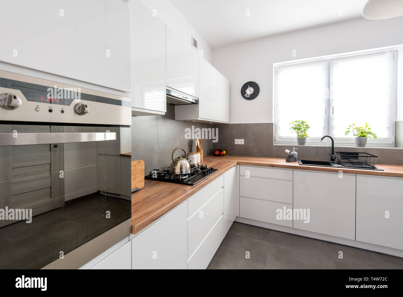 Mdf boards hi-res stock photography and images - Alamy