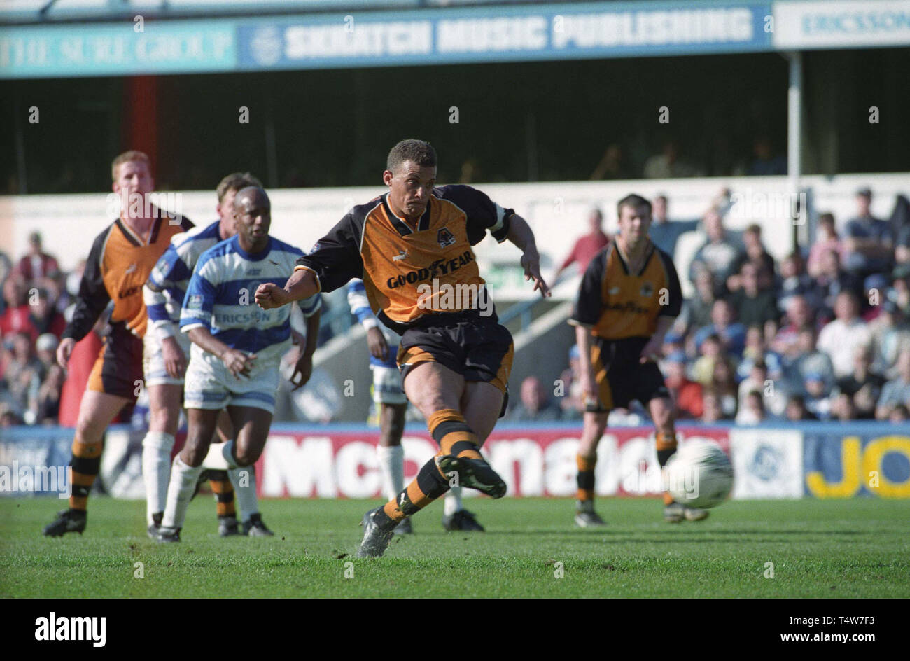 Keith curle wolves hi-res stock photography and images - Alamy