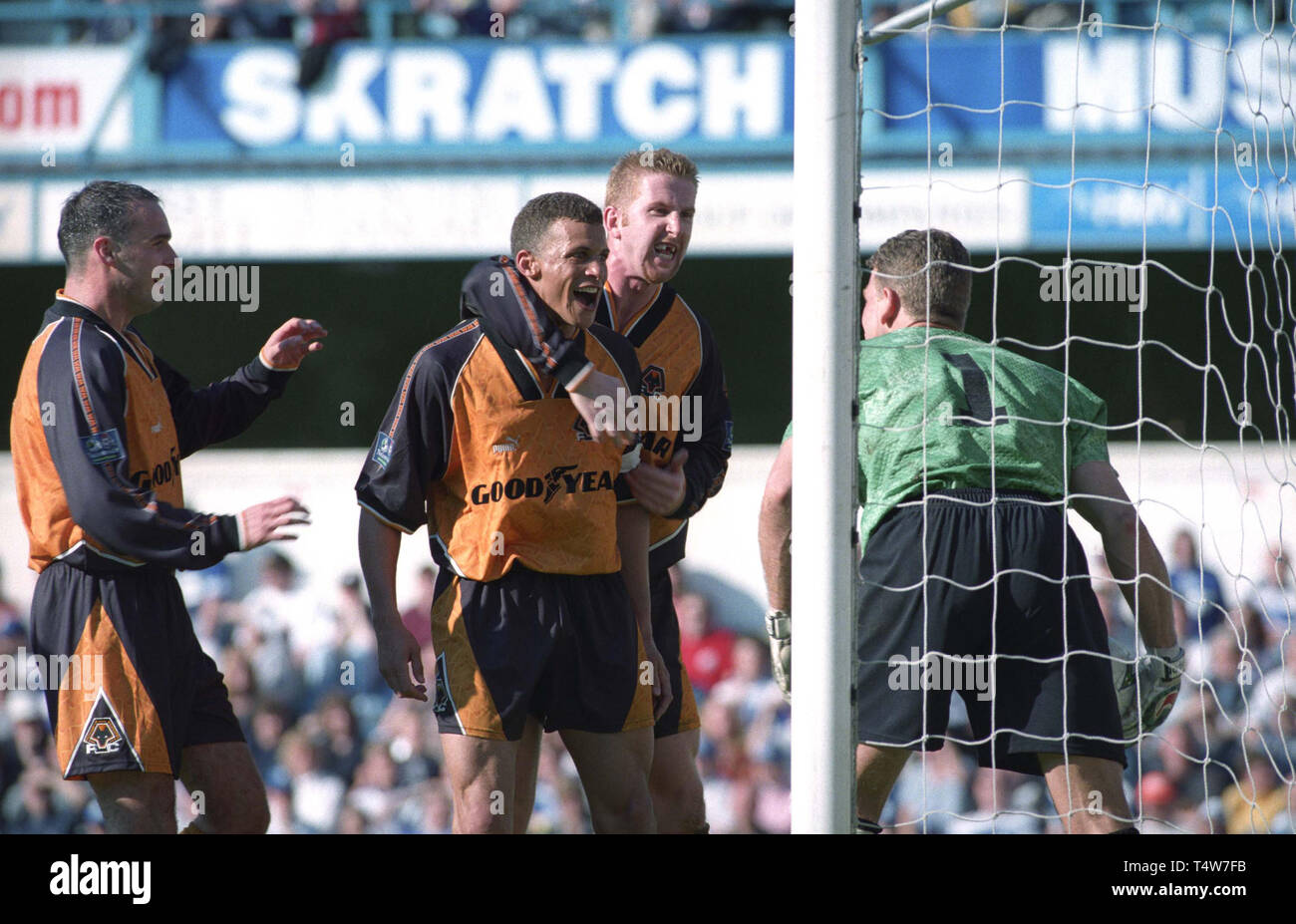 Wolverhampton Wanderers footballer Keith Curle Keith Curle and Iwan ...
