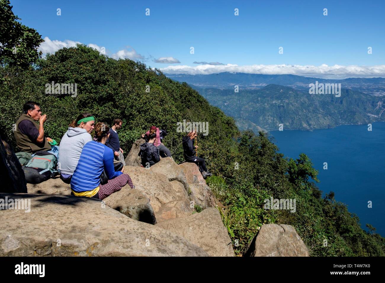 cima del volcan San Pedro 3020 m. parque ecológico del volcán San Pedro ...