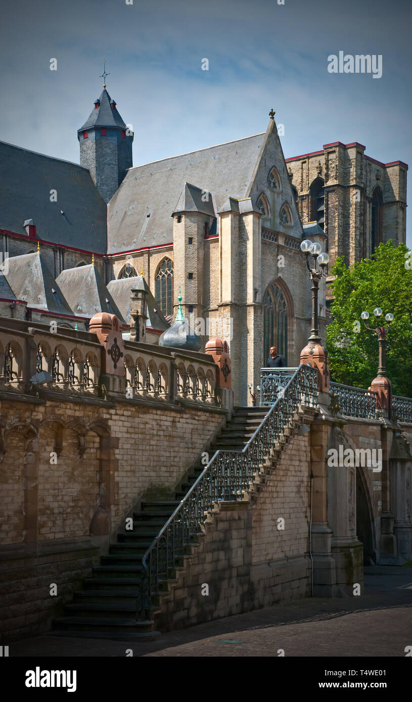 Ghent belgium castle of the counts hi-res stock photography and images ...
