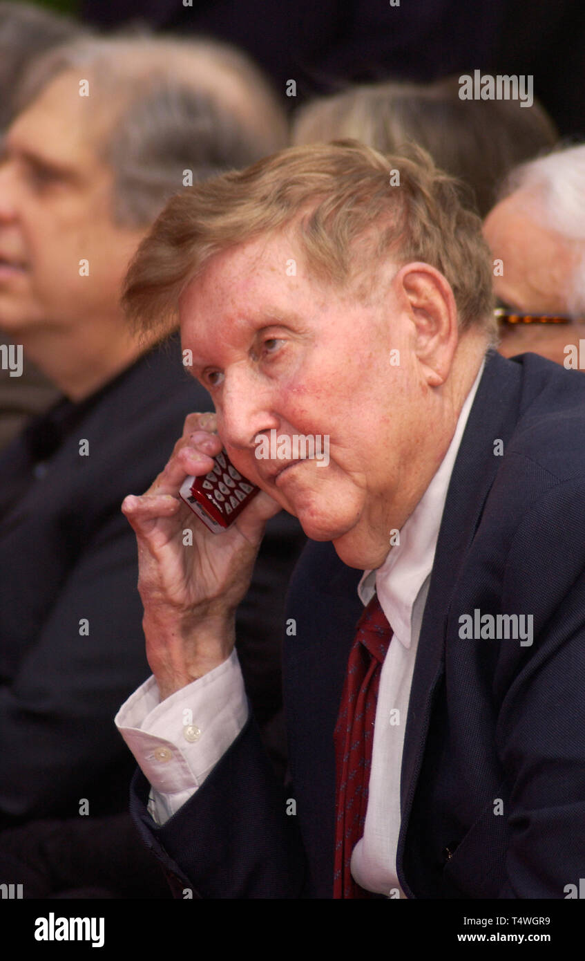 LOS ANGELES, CA. February 16, 2005: Viacom CEO SUMNER REDSTONE at hand ...