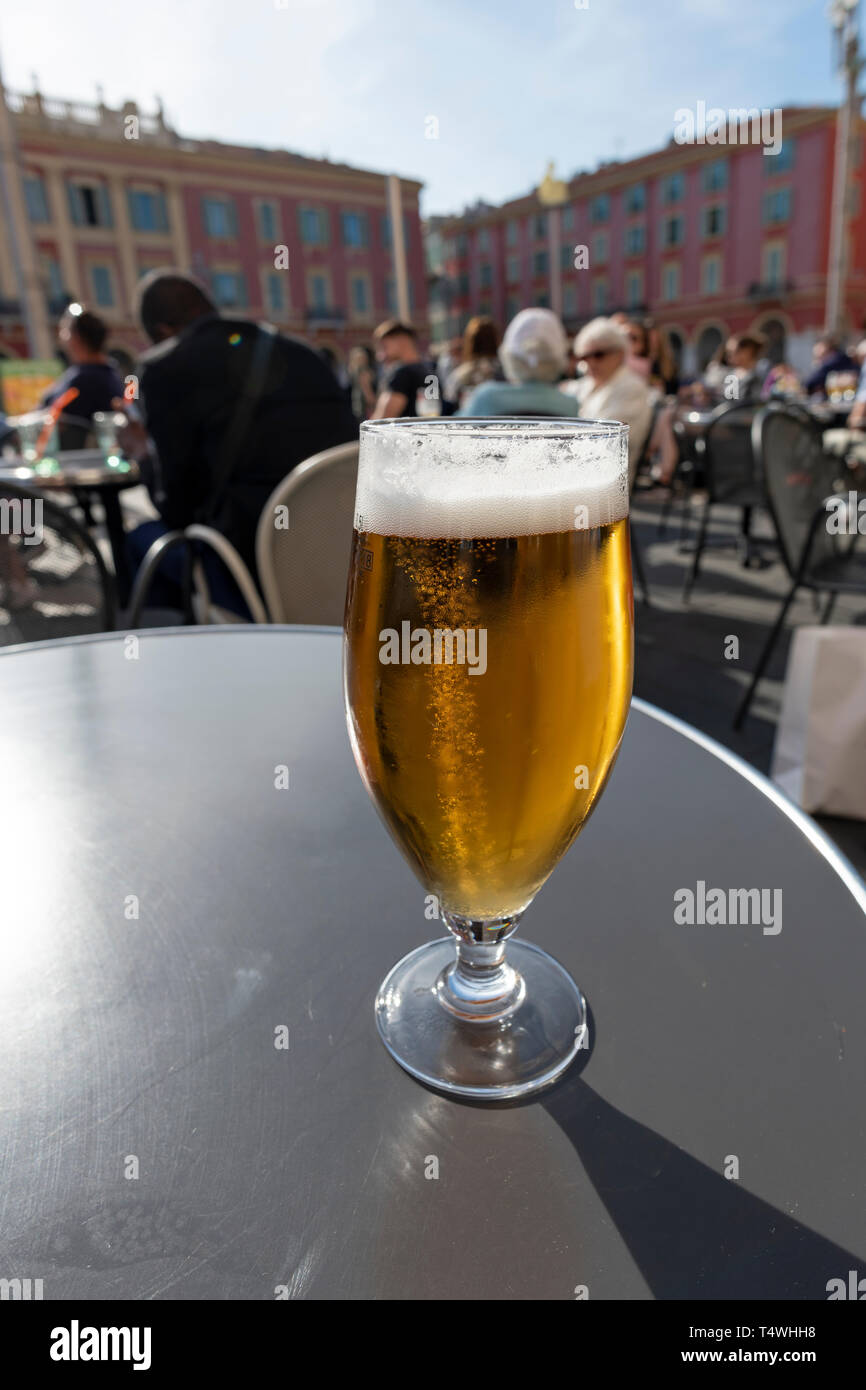1 pint of liquid hi-res stock photography and images - Alamy