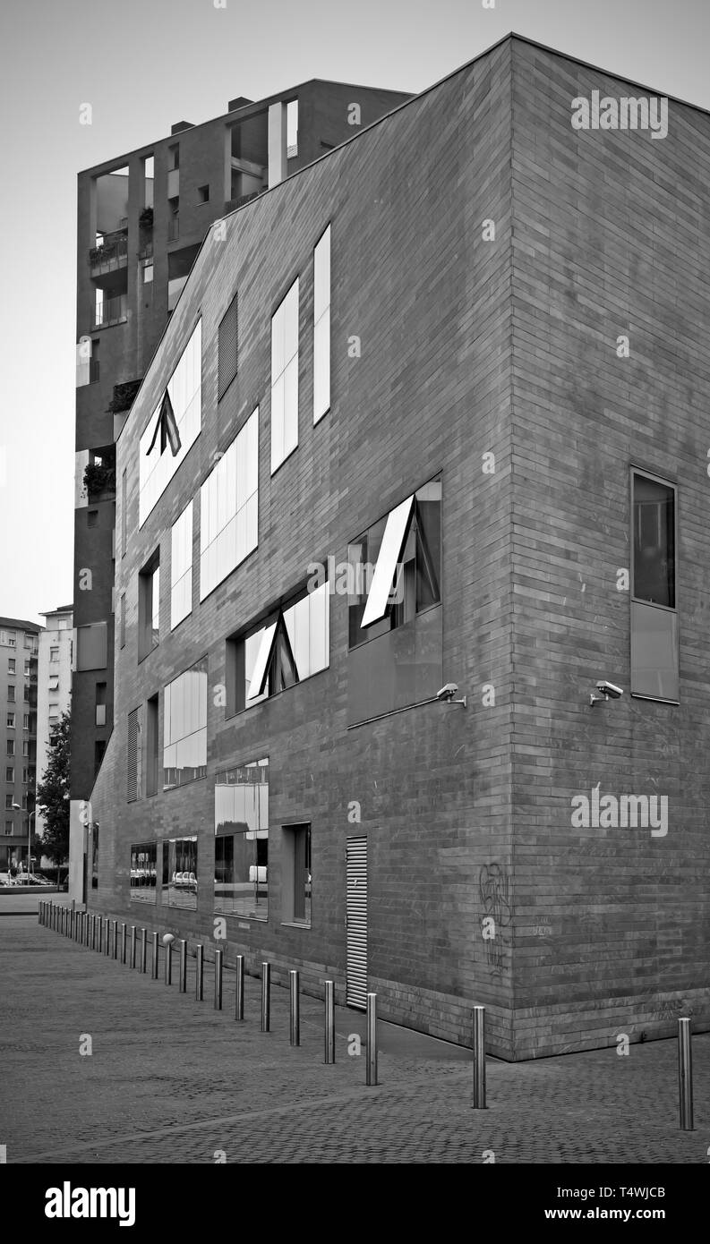 Modern architecture in Milano, Italy Stock Photo - Alamy