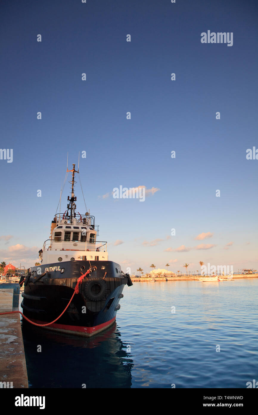 Bermuda, Royal Naval Dockyard Stock Photo - Alamy