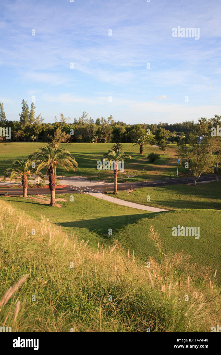 Luxury coast golf course hi-res stock photography and images - Alamy