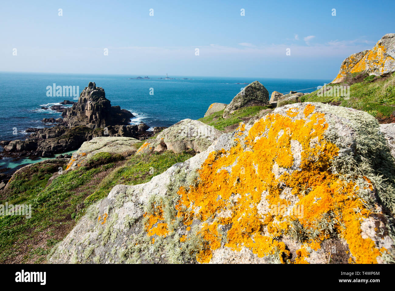 Granite cliffs at Lands End, Cornwall, UK Stock Photo - Alamy