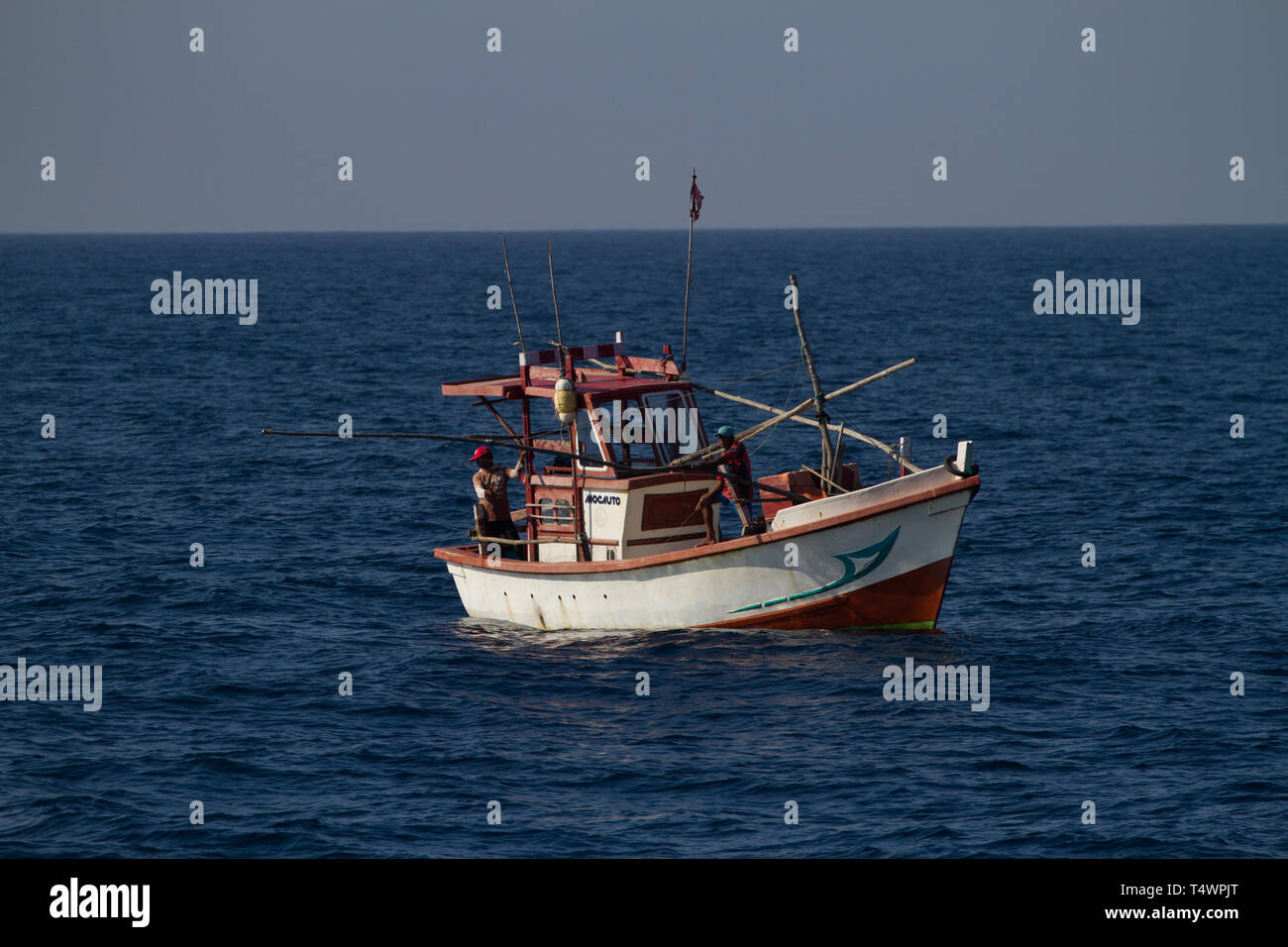 Small fishing boat near Marissa. Sri Lanka Stock Photo - Alamy