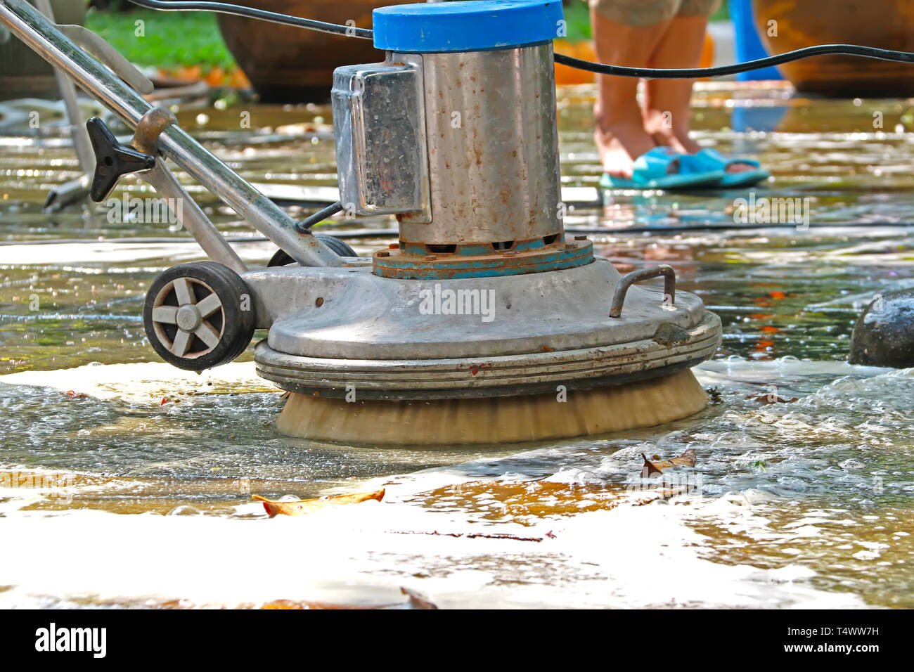 Floor cleaning machine hi-res stock photography and images - Alamy