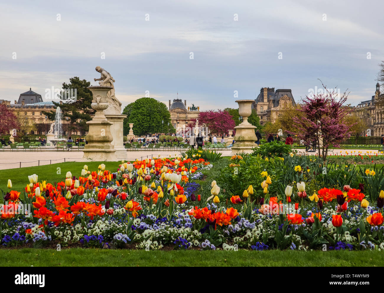 Tuileries garden old view hi-res stock photography and images - Alamy