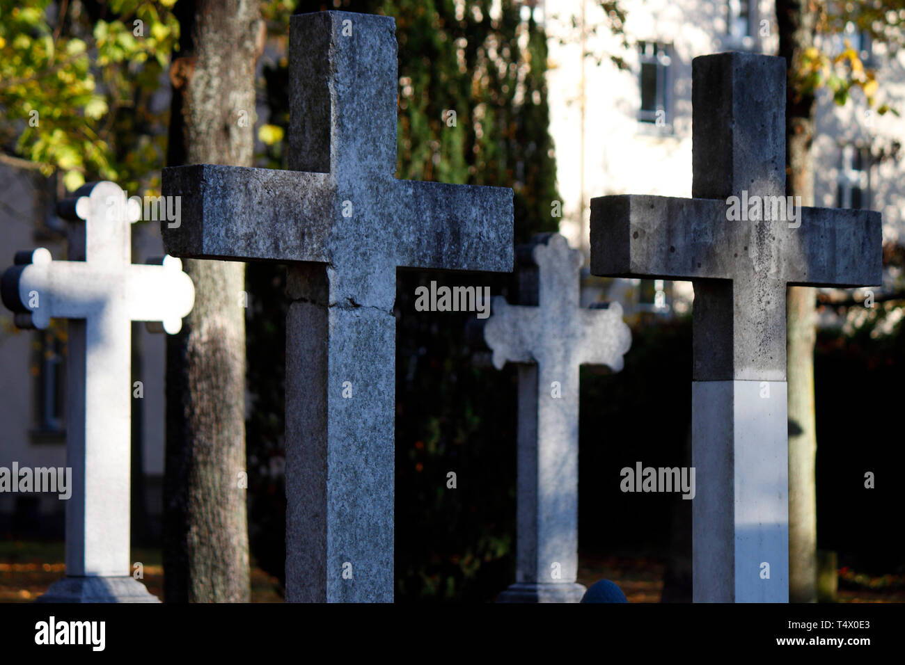 Invalidenfriedhof cemetery hi-res stock photography and images - Alamy