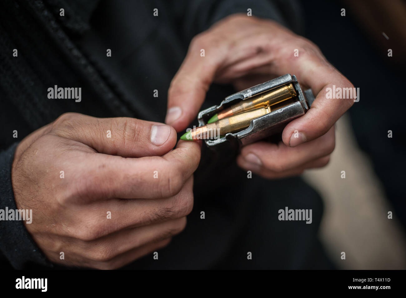 Top load machine hi-res stock photography and images - Alamy