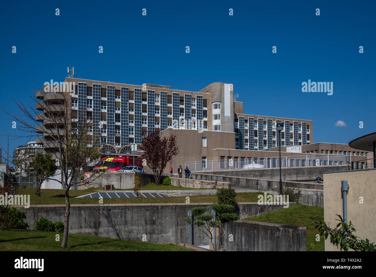 Hospital center of porto hi-res stock photography and images - Alamy