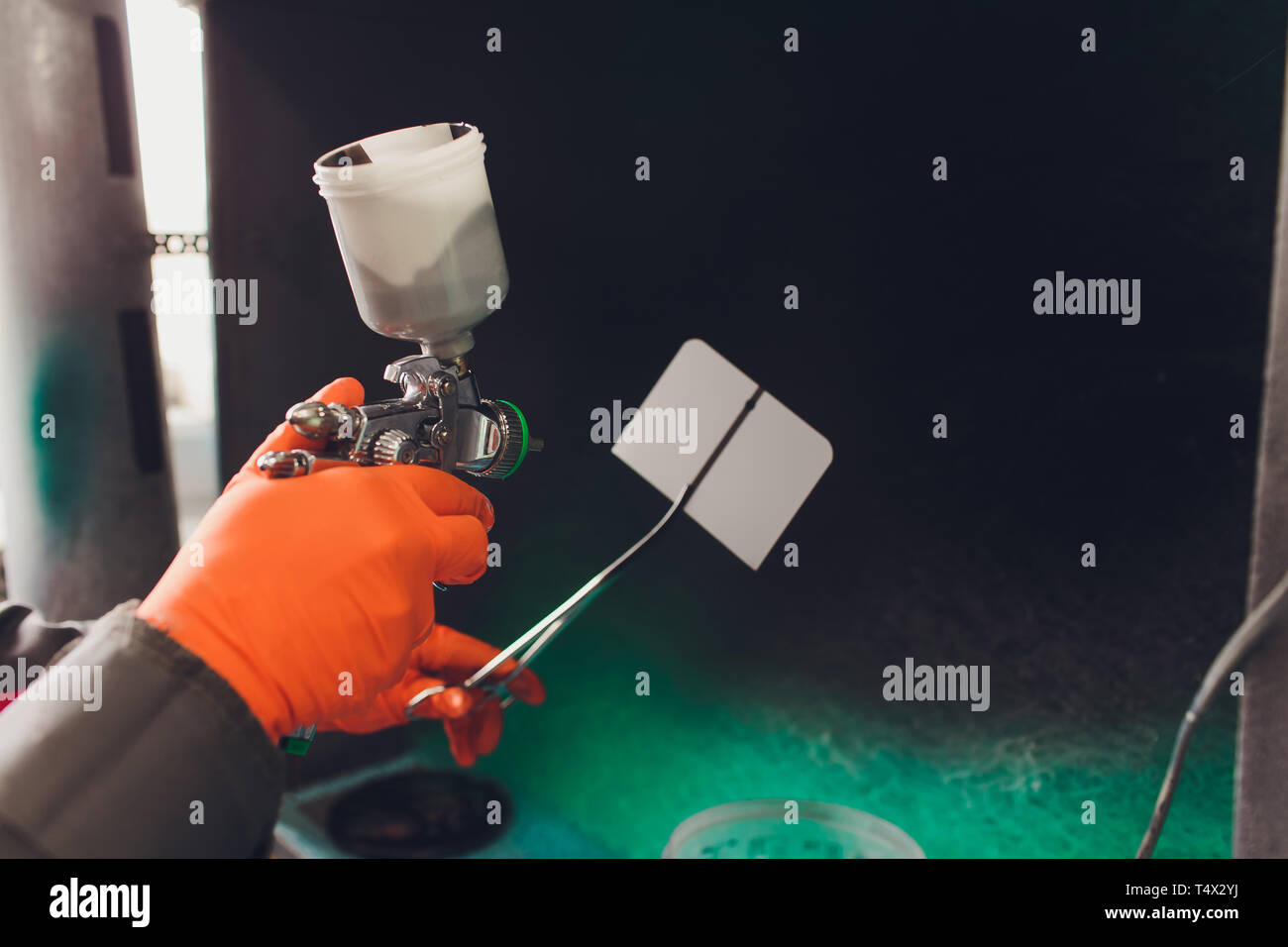 Car plate painter hi-res stock photography and images - Alamy