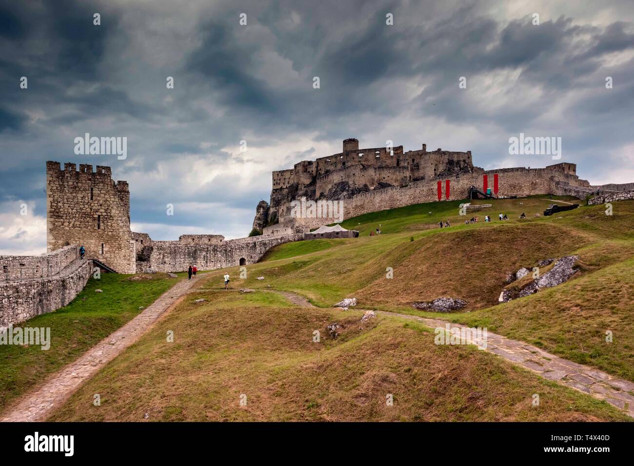 Burg spissky hrad hi-res stock photography and images - Alamy