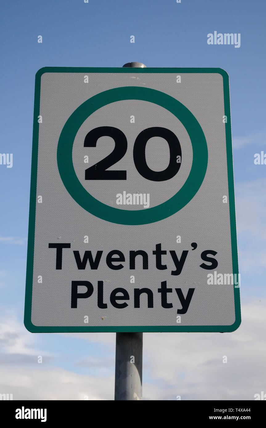 Twenty's plenty scotland hi-res stock photography and images - Alamy