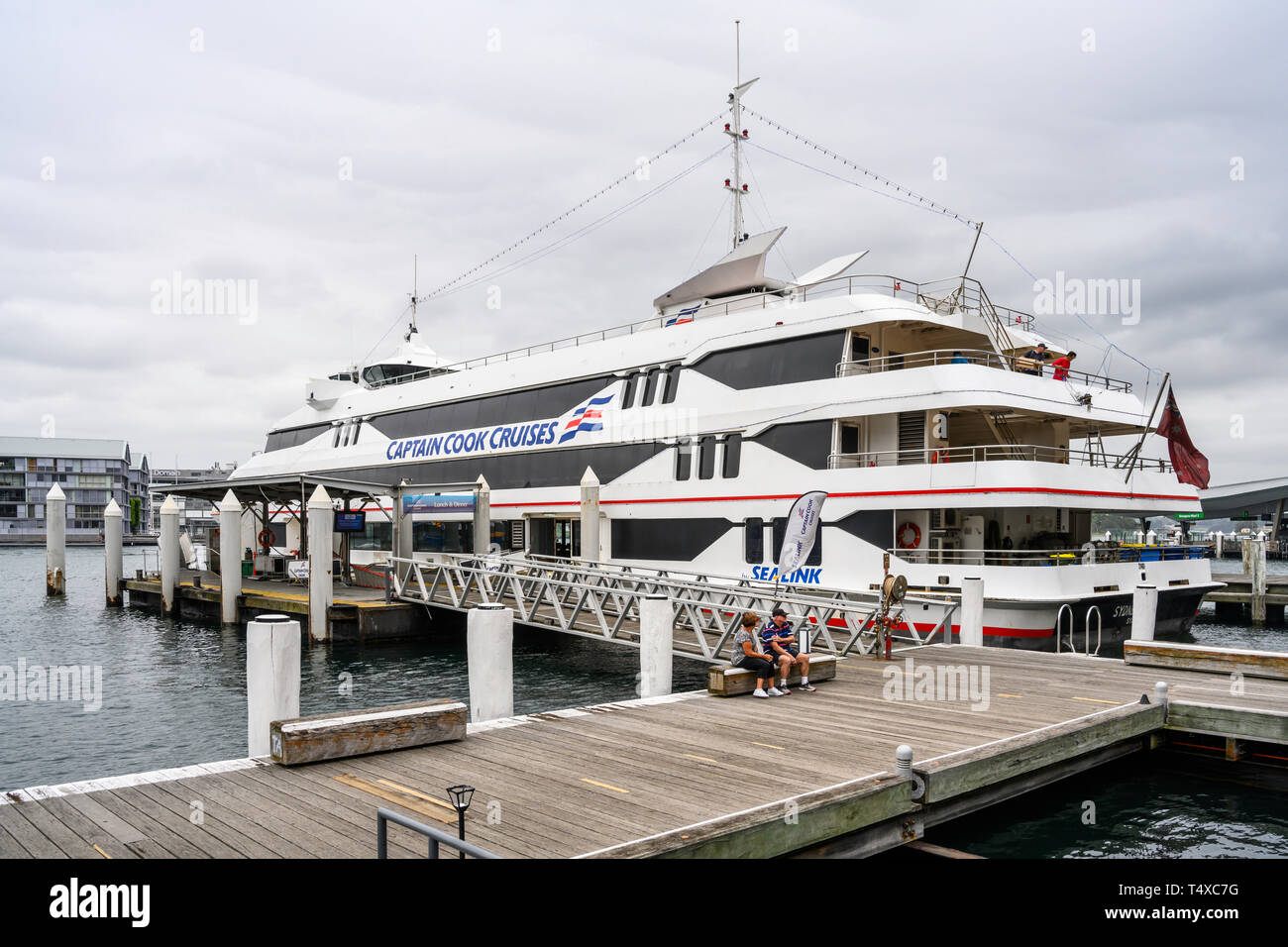 Captain Cook Ship High Resolution Stock Photography and Images - Alamy
