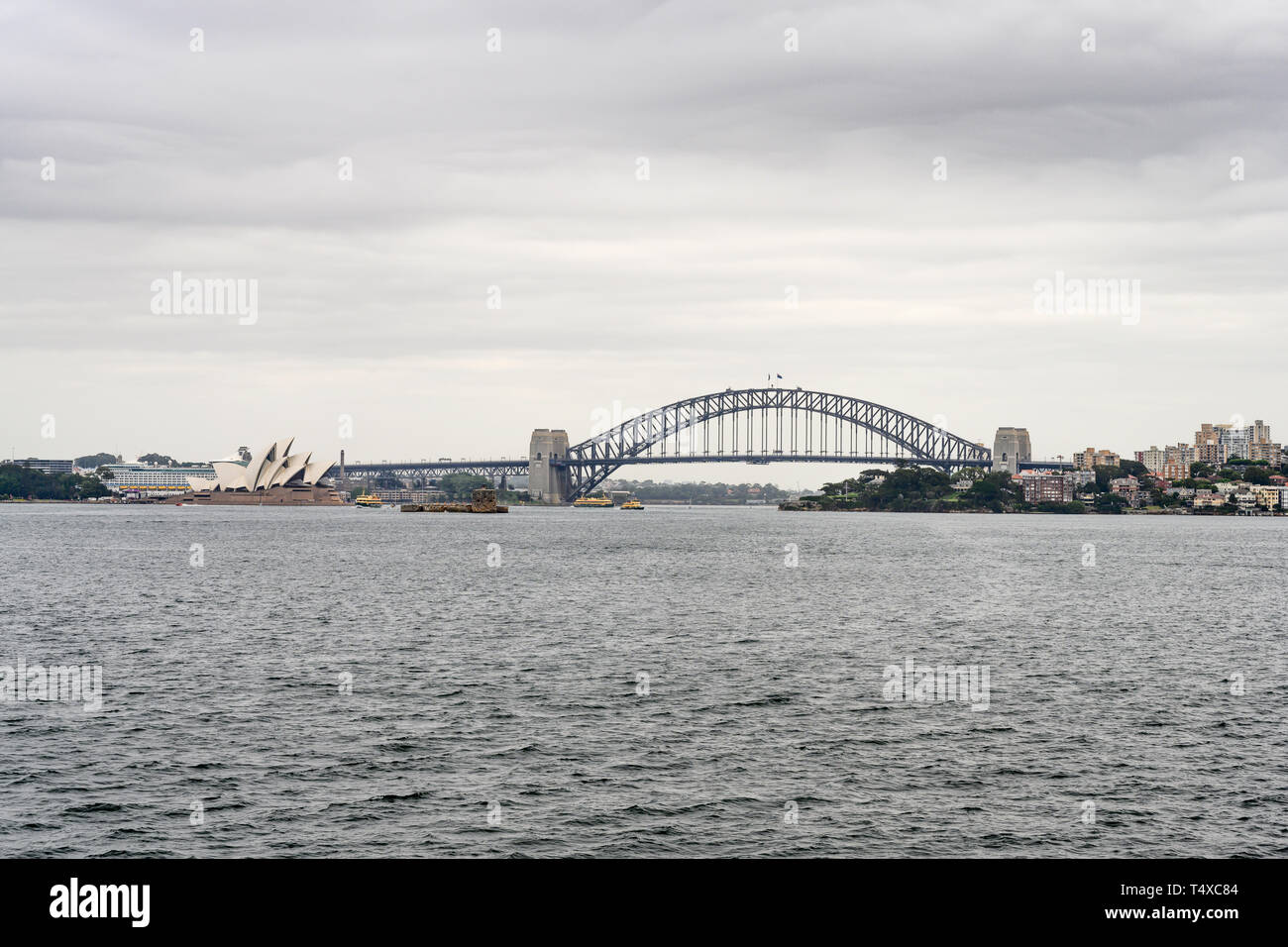 Sydney Harbour Bridge carries car, train, bicycle and pedestrian ...