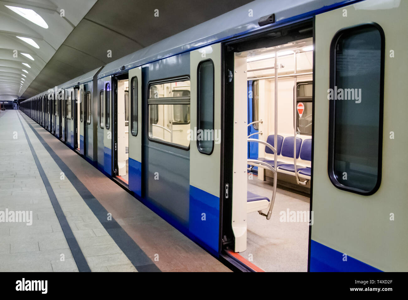 Subway train stopped at the station without people Stock Photo - Alamy