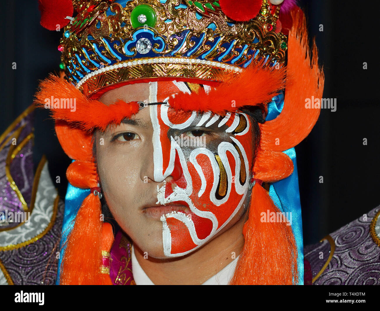 Taiwanese painting hi-res stock photography and images - Alamy