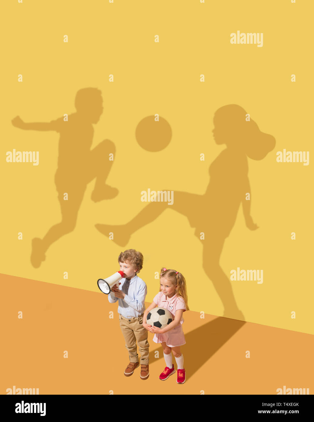 A true play without the rules. Pure emotions. Childhood and dream ...