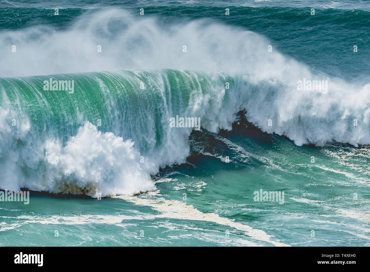View at the Atlantic ocean in Nazare town, Portugal Stock Photo - Alamy