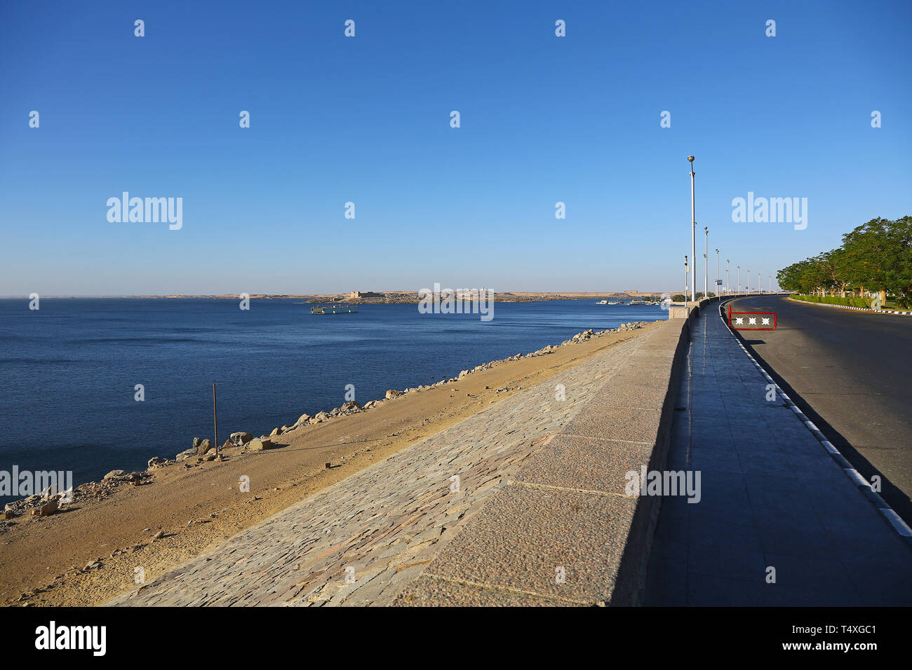 Egypt aswan high dam hi-res stock photography and images - Alamy