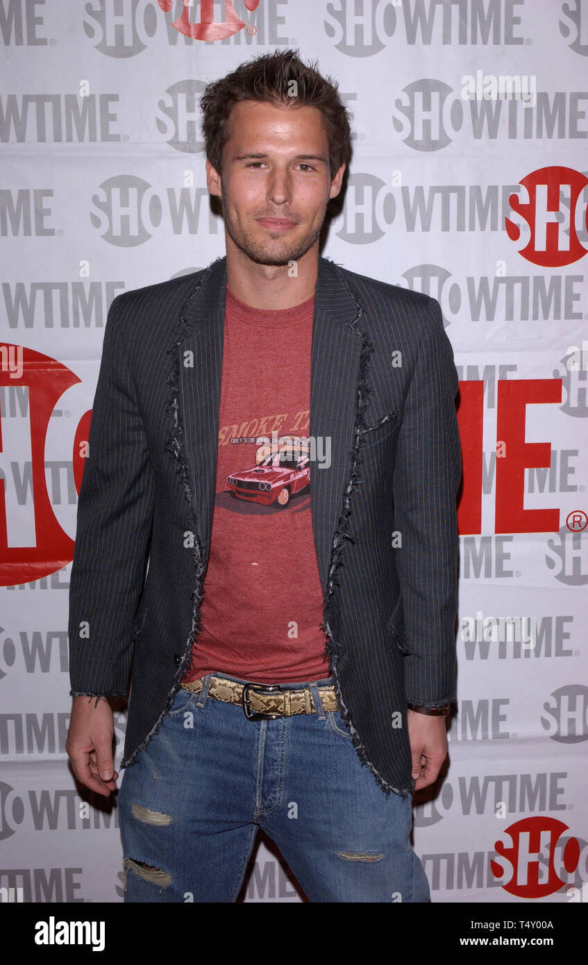 LOS ANGELES, CA. February 23, 2005: ALEX NESIC at the premiere of "Fat ...