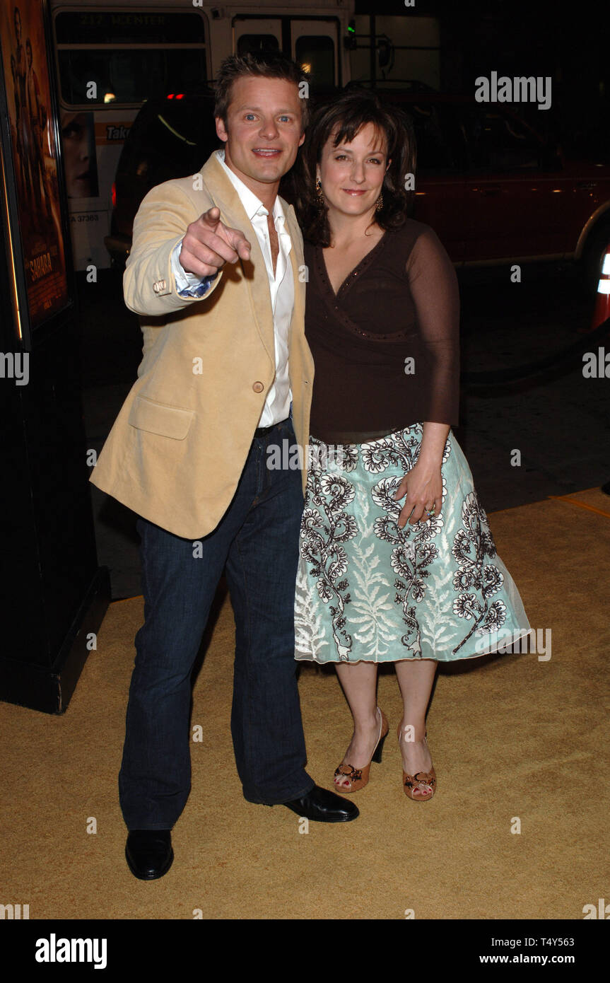 LOS ANGELES, CA. April 04, 2005: Actor STEVE ZAHN & wife at the Los ...