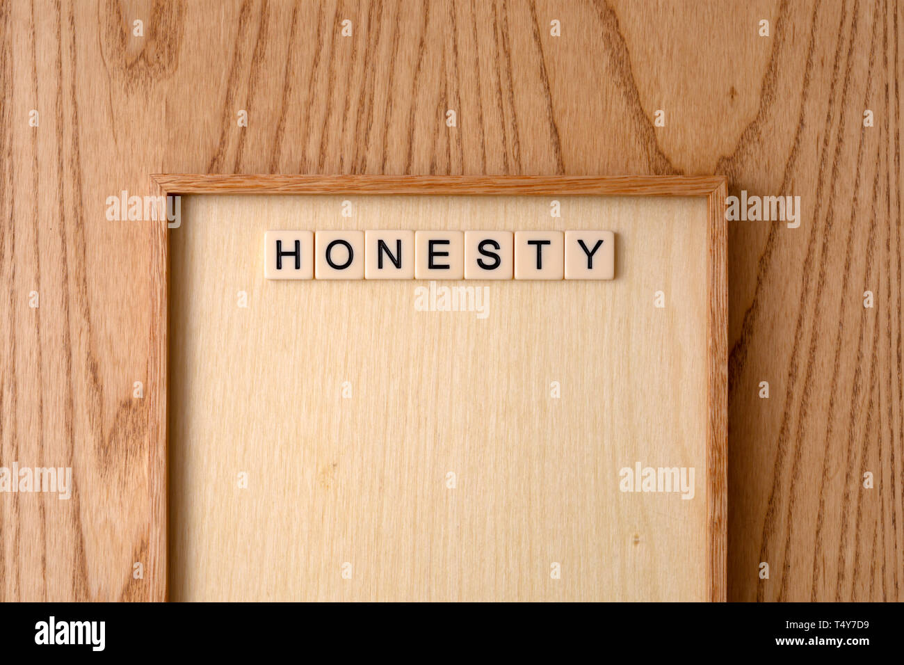Honesty word hi-res stock photography and images - Alamy