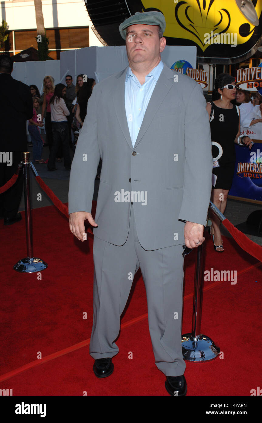 LOS ANGELES, CA. June 13, 2005: Actor MIKE O'MALLEY at the world ...