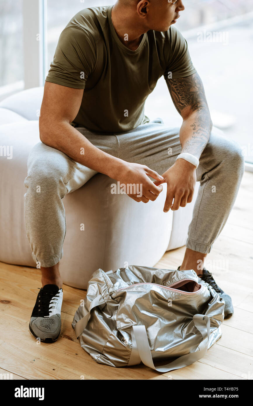 Body packing hi-res stock photography and images - Alamy