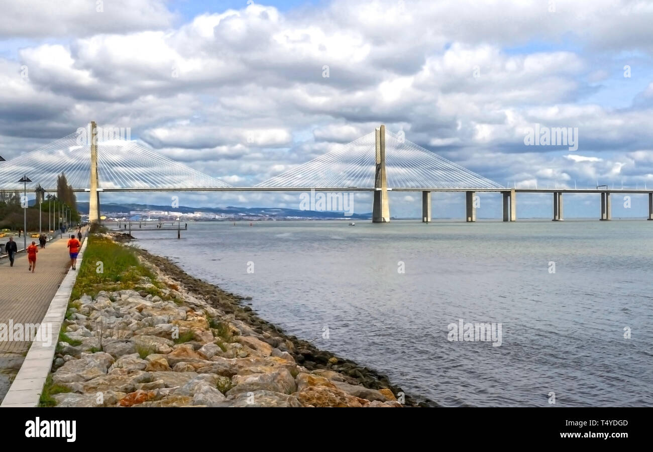 Sunny promenade hi-res stock photography and images - Alamy
