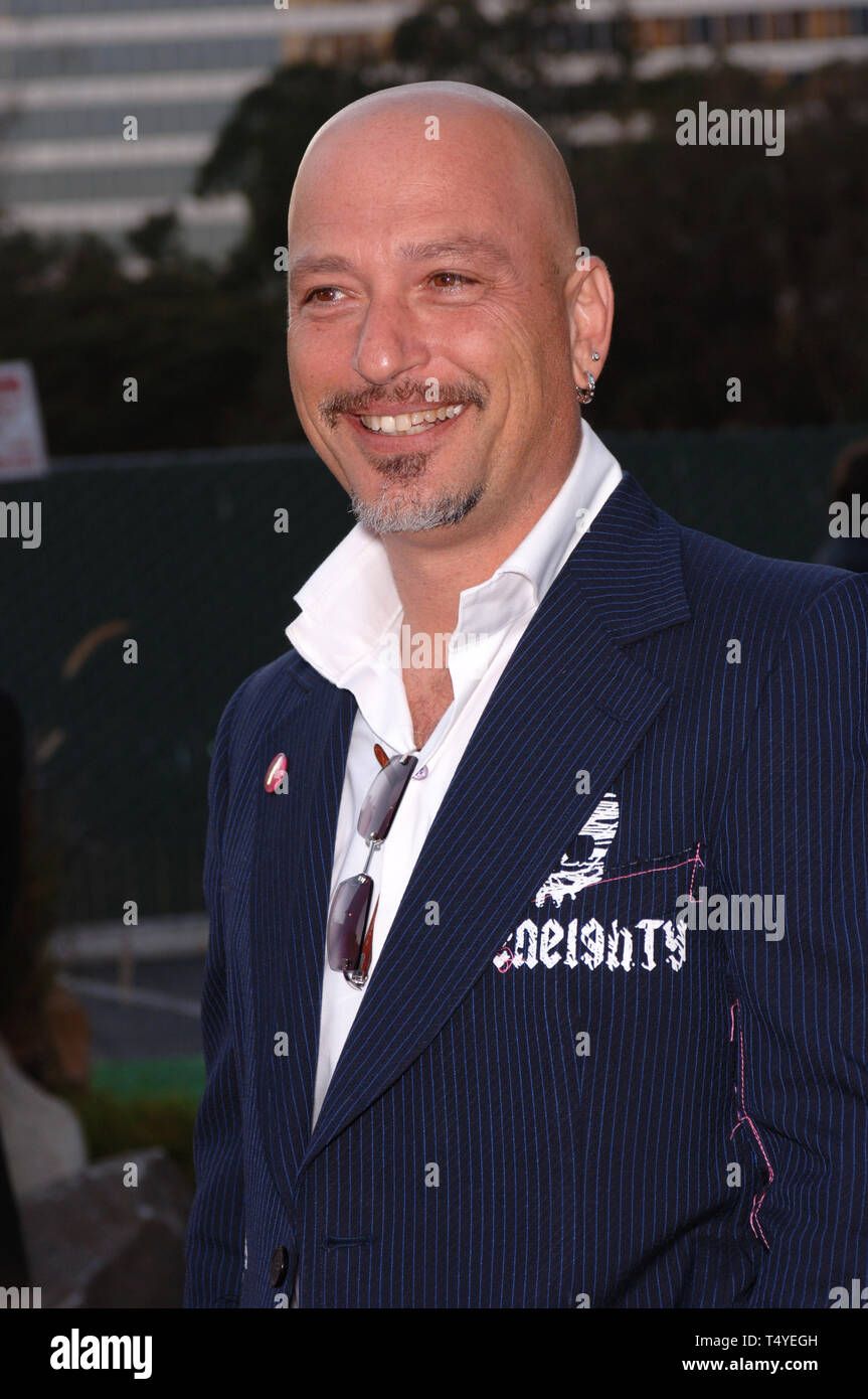 Howie mandell hi-res stock photography and images - Alamy