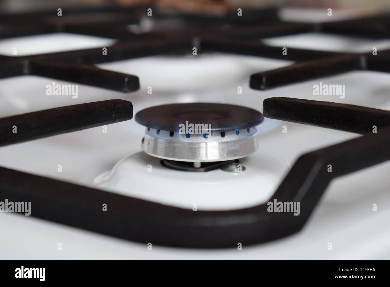Cooking without gas hi-res stock photography and images - Alamy