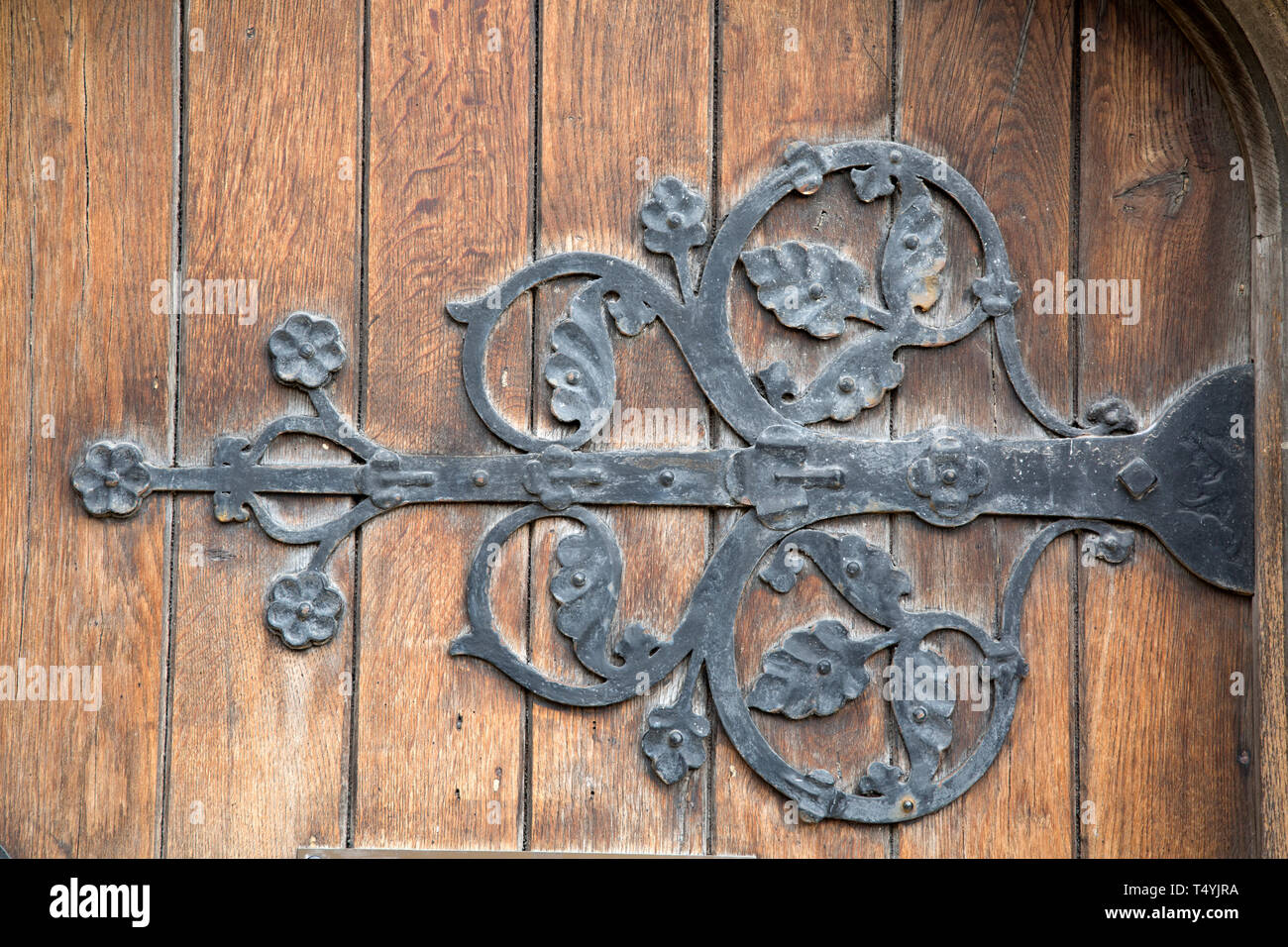 Wooden Door Design, Gloucester Cathedral; England; UK Stock Photo - Alamy