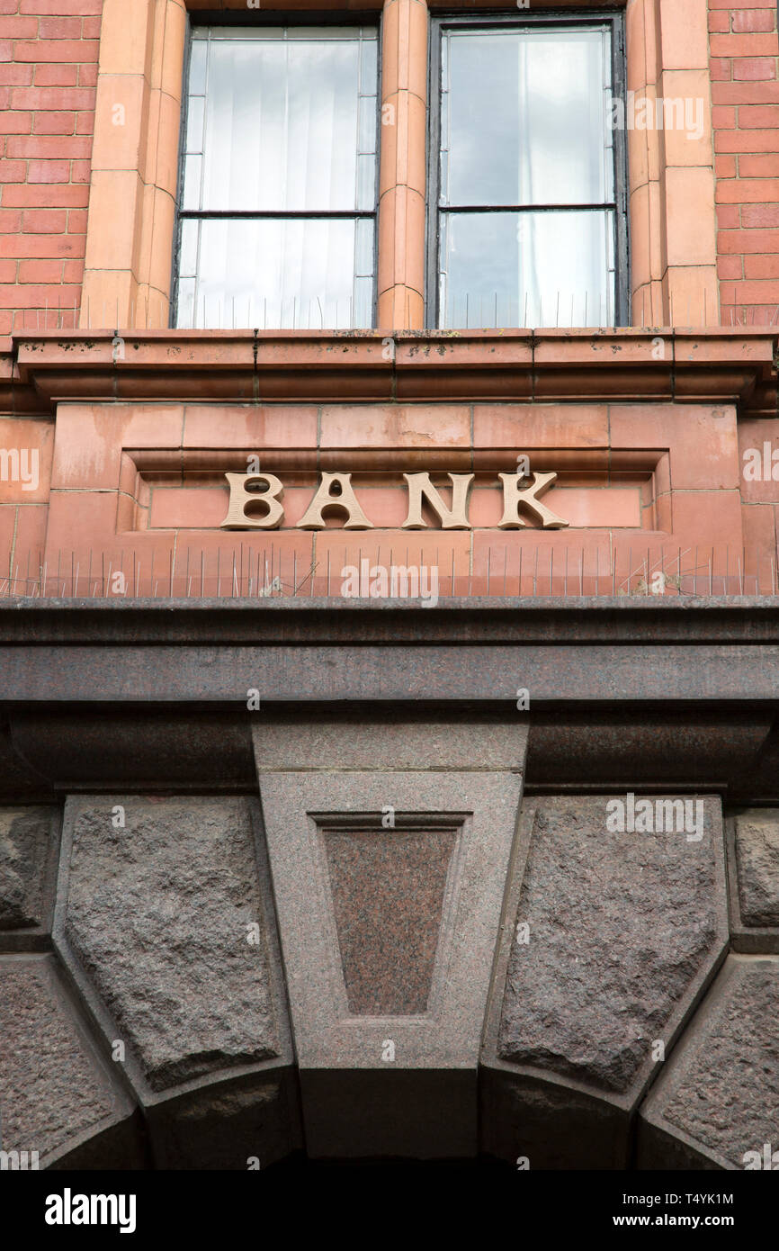 Bank Sign on Building Facade Stock Photo - Alamy