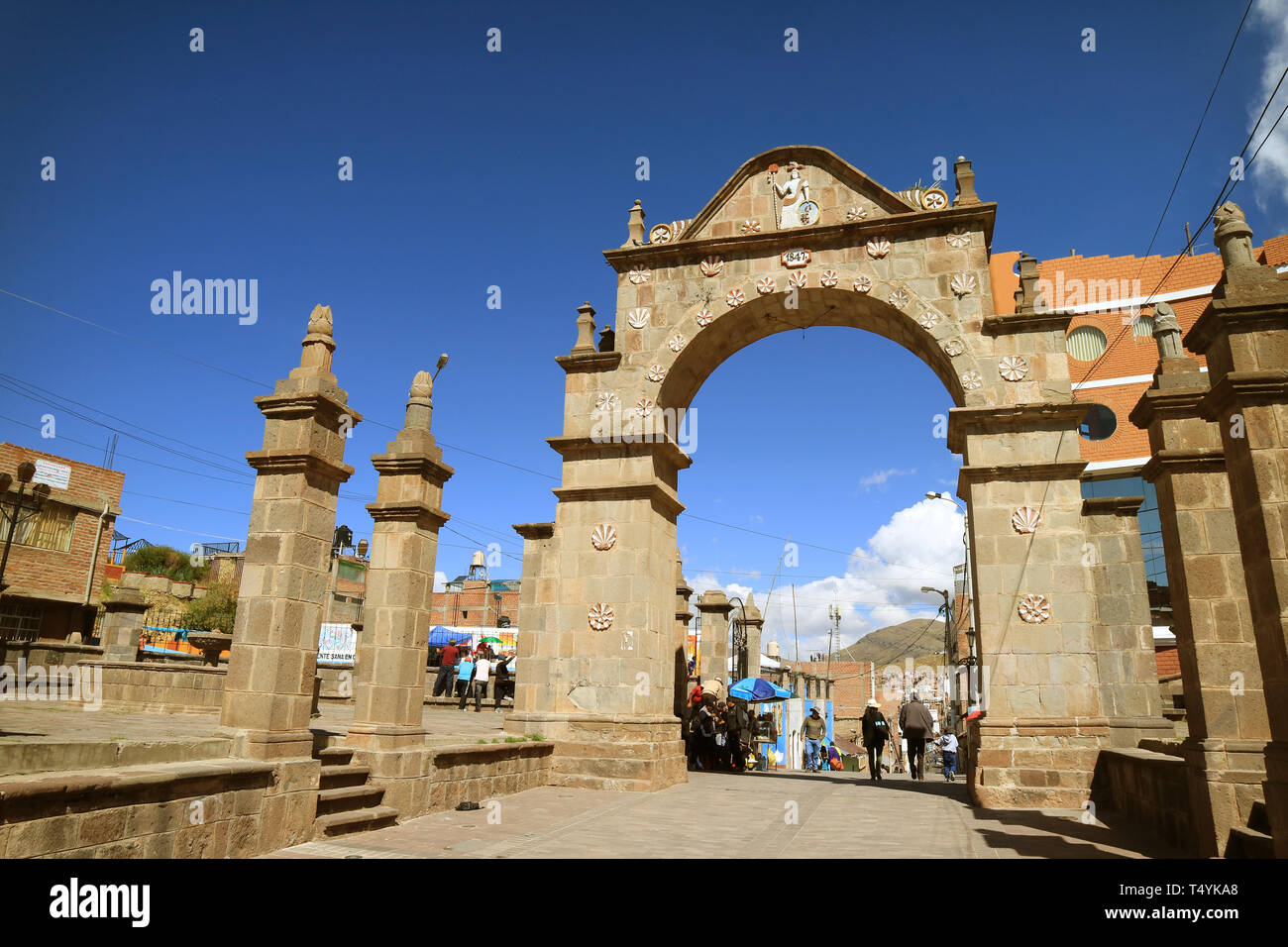 Historical architecture puno hi-res stock photography and images - Alamy