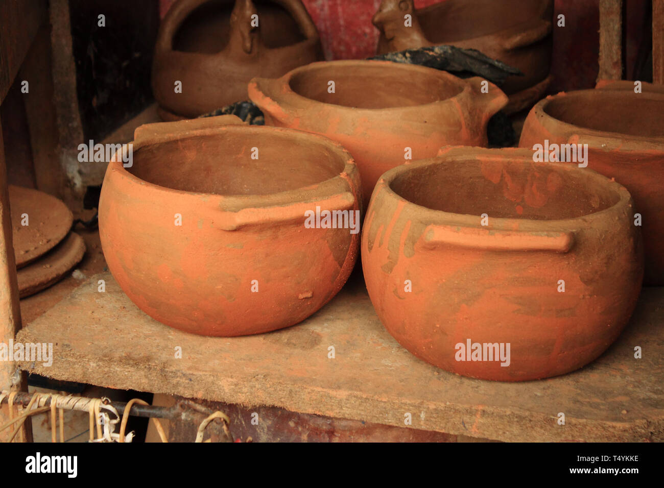 Traditional clay vessels or earthenware Stock Photo - Alamy