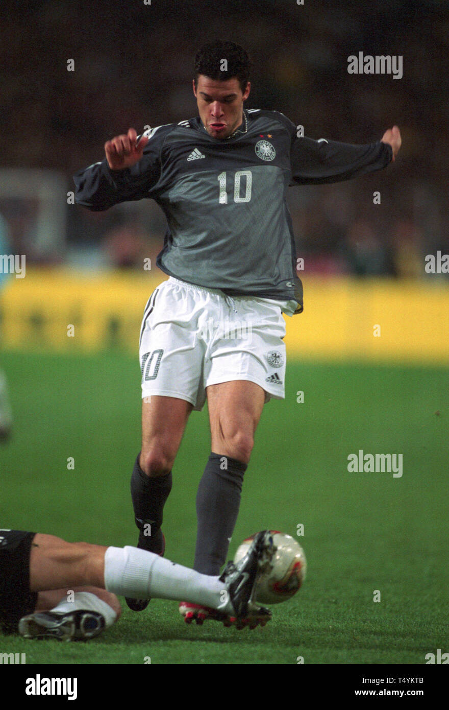 Michael ballack 2002 hi-res stock photography and images - Alamy