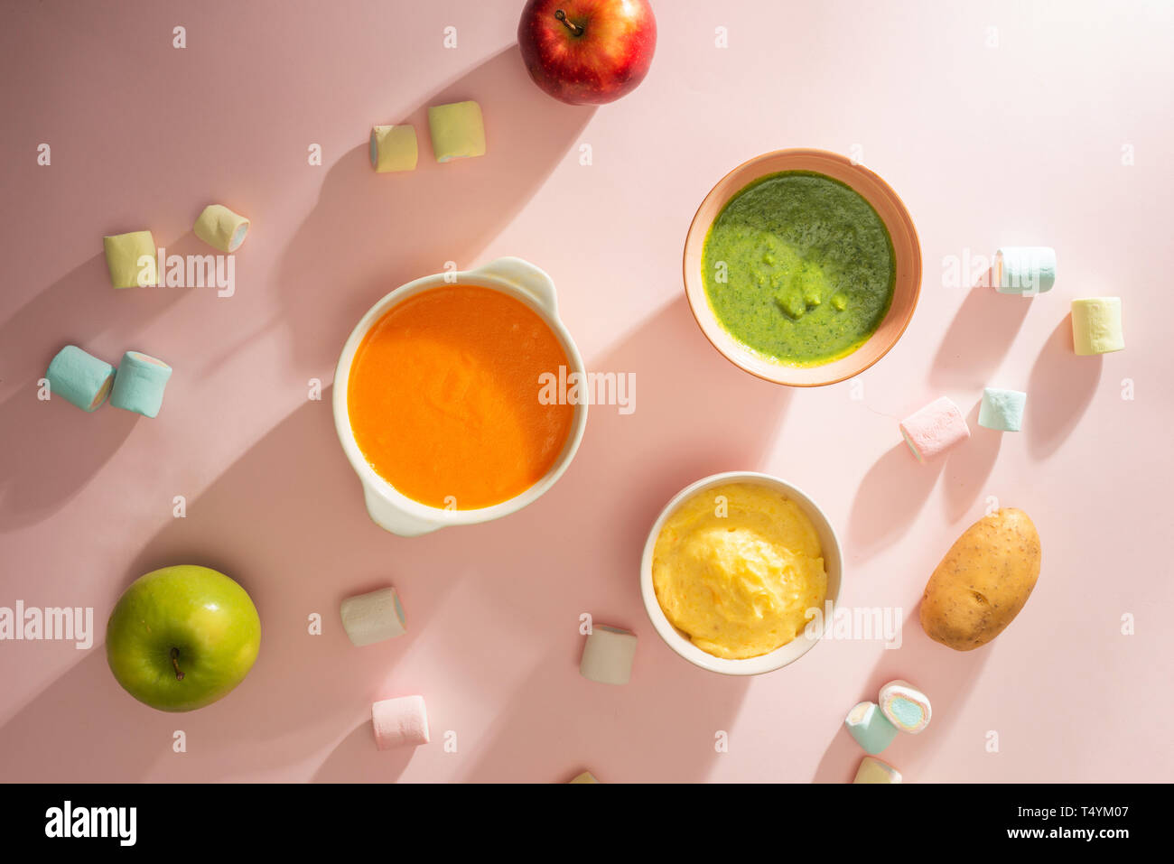 Homemade vegetable baby food purees in glass jars Stock Photo - Alamy