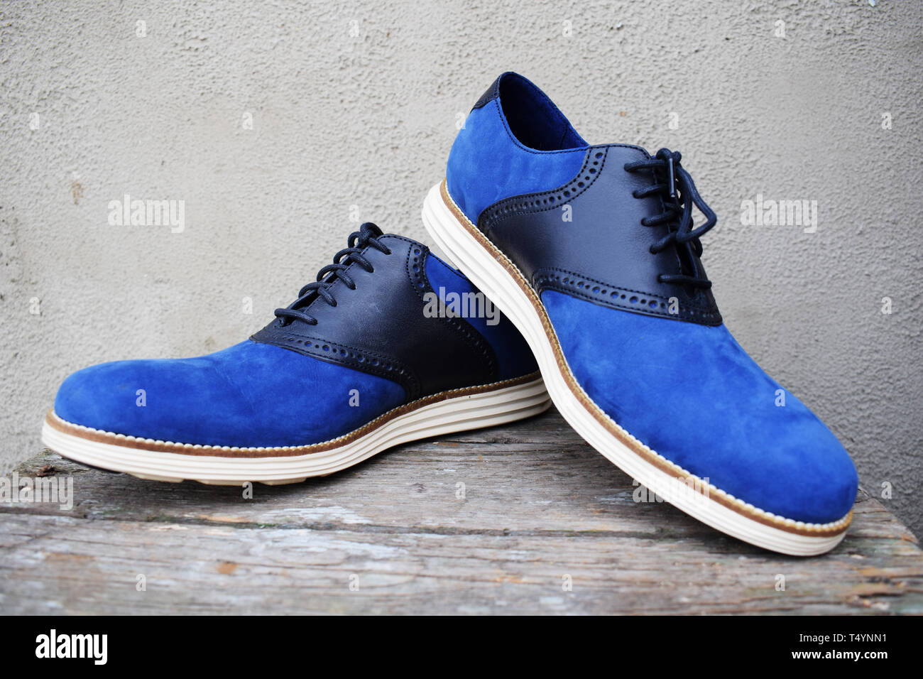 Dark blue mens shoes hi-res stock photography and images - Alamy