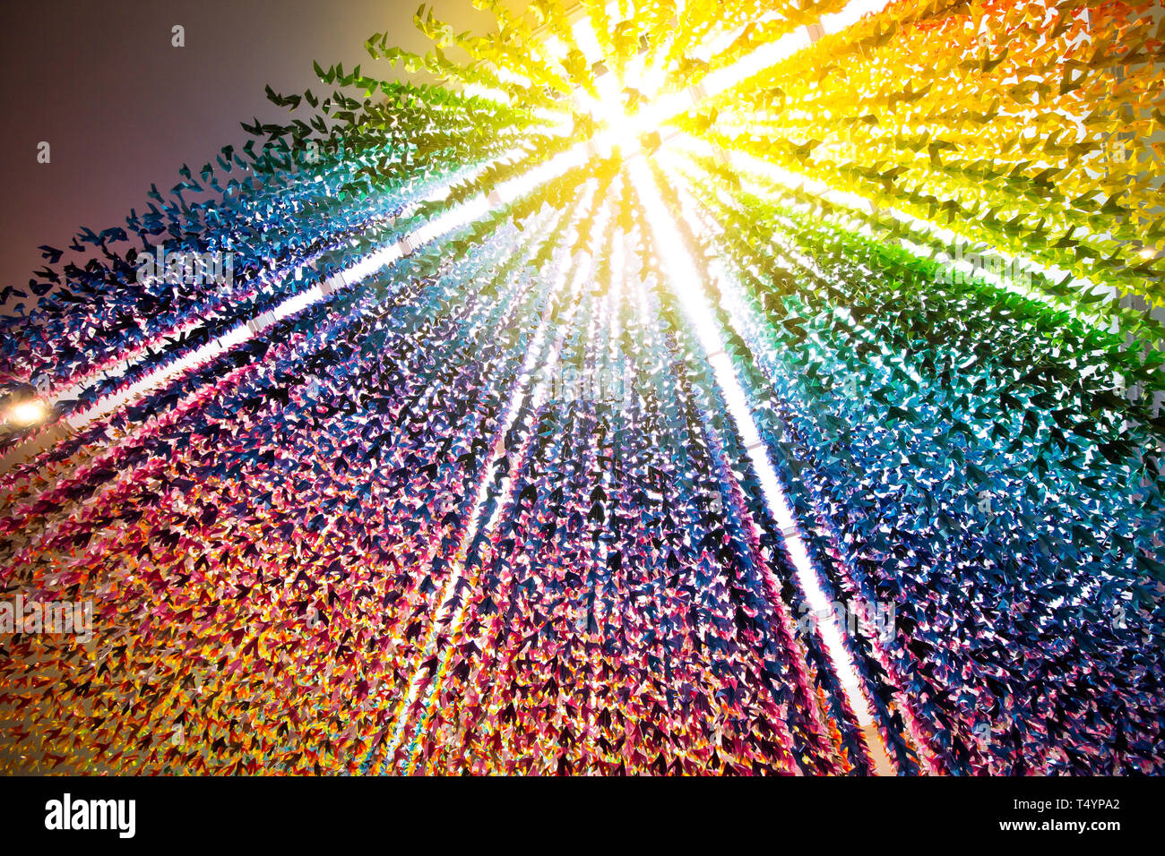 Sunlight through window hi-res stock photography and images - Alamy